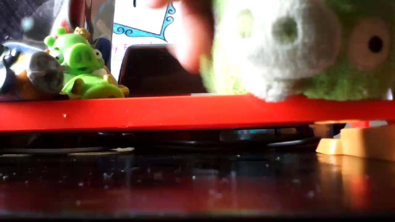 Angry birds dance party - YouTube