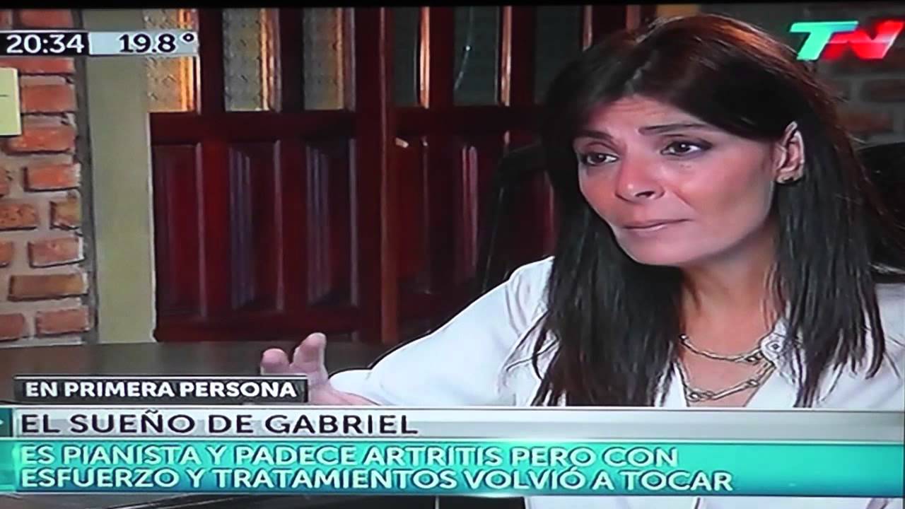 Gabriel Burgués y María Areces en TN - YouTube
