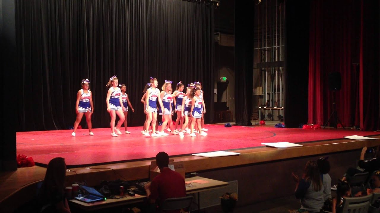 2014 camp Pendleton front gate giants - YouTube