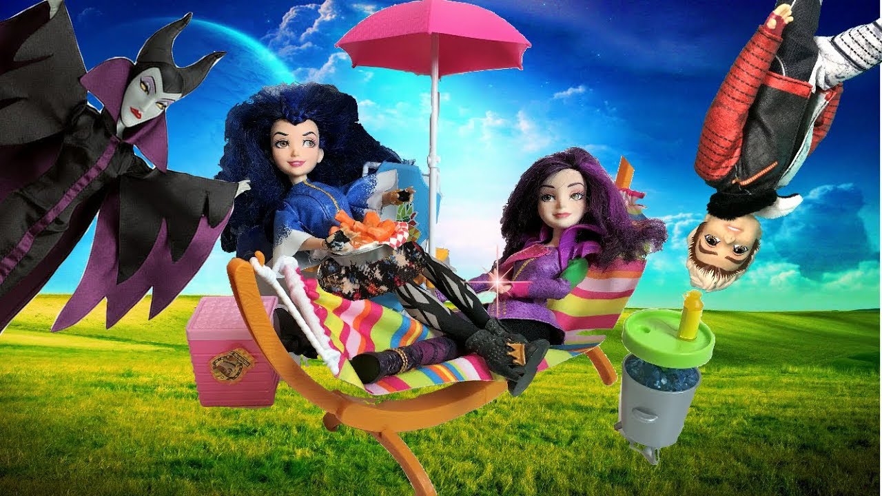 Descendants 2 Doll Videos Mal and Evie Jay Carlos Ben VK Villains AK ...