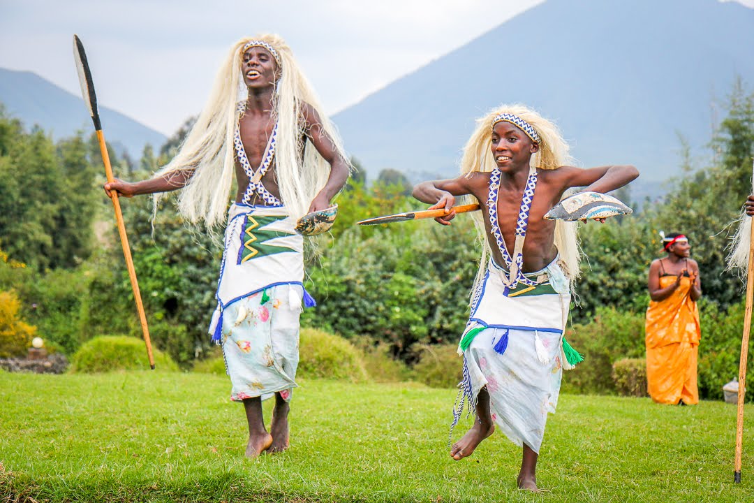 Rwanda traditional dance - YouTube