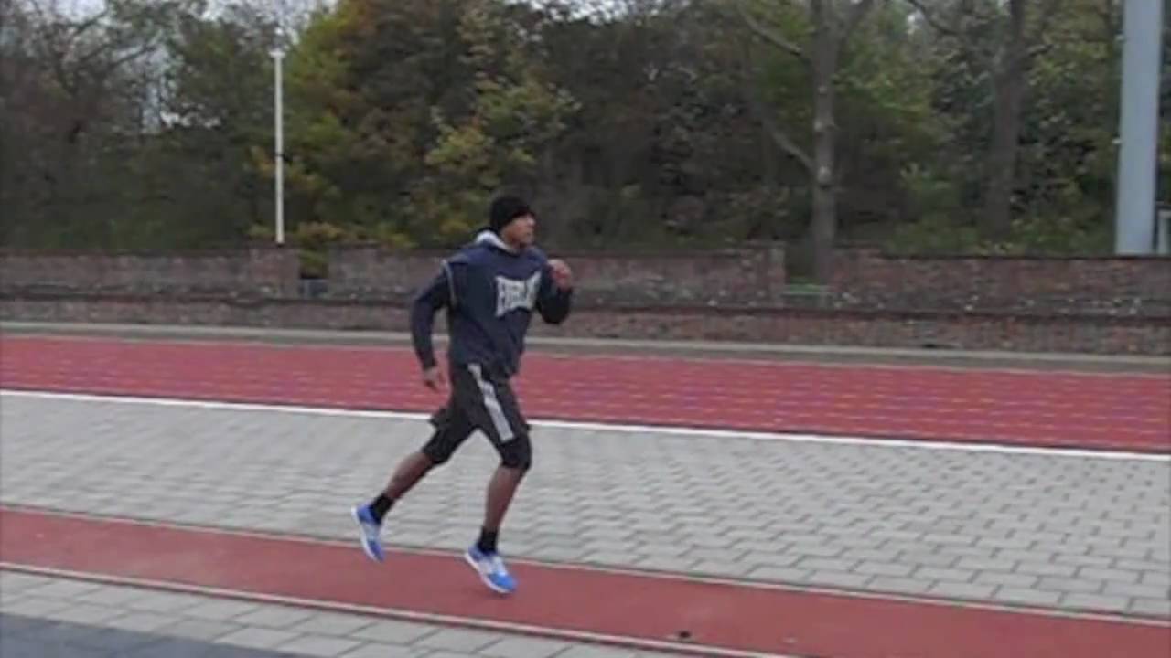 Pulling the foot (Pose method) - YouTube