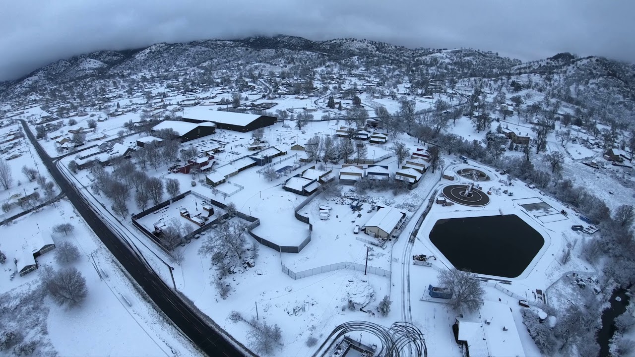 Stallion Springs Snow - YouTube