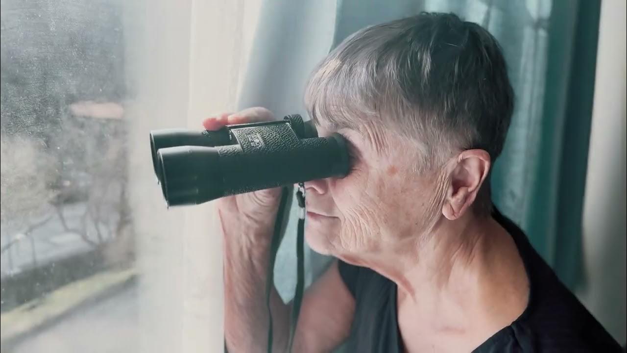 Lydia Hubler | Der Sanders Code - YouTube