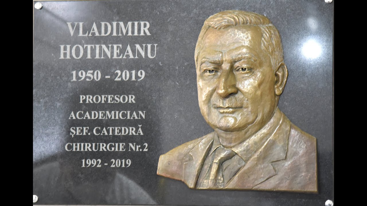Dezvelirea plăcii comemorative a profesorului universitar Vladimir ...