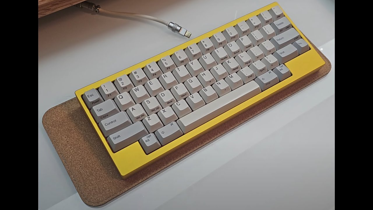 Taycan with HHKB OEM domes Typing Sounds - YouTube