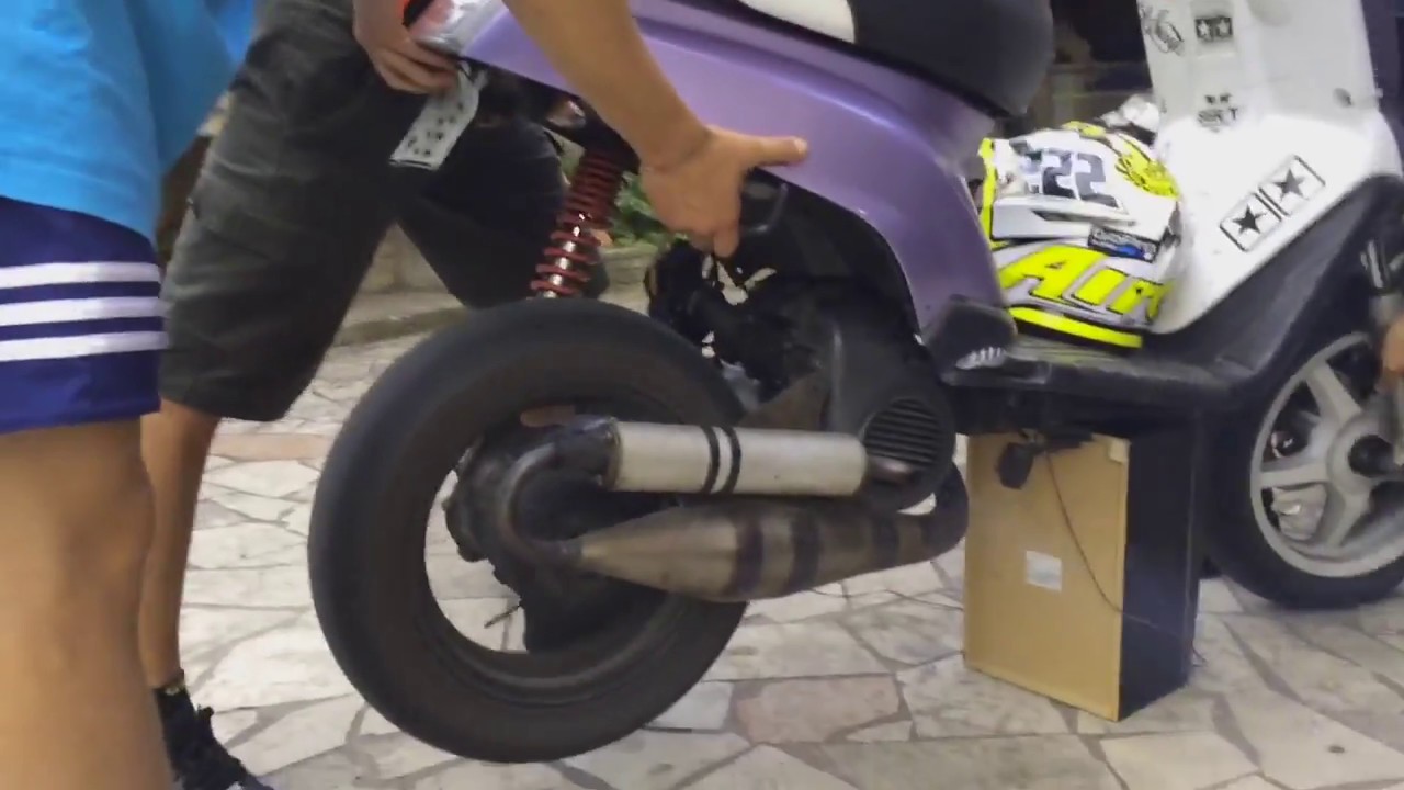 ATHENA RACING vediamo come "gira"! - YouTube