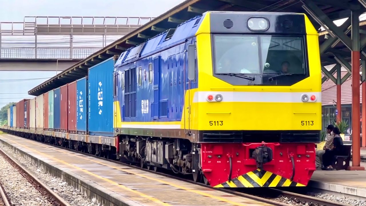 SRT. #รถจักรที่แรงม้าเยอะที่สุด CSR SDA3 5113 กลับมาทำขบวนรถสินค้าแล้ว ...
