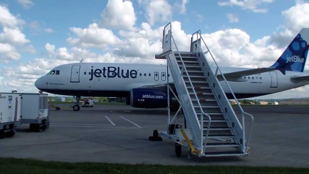 JetBlue A320 | Pushback, Startup, and Takeoff | HD - YouTube