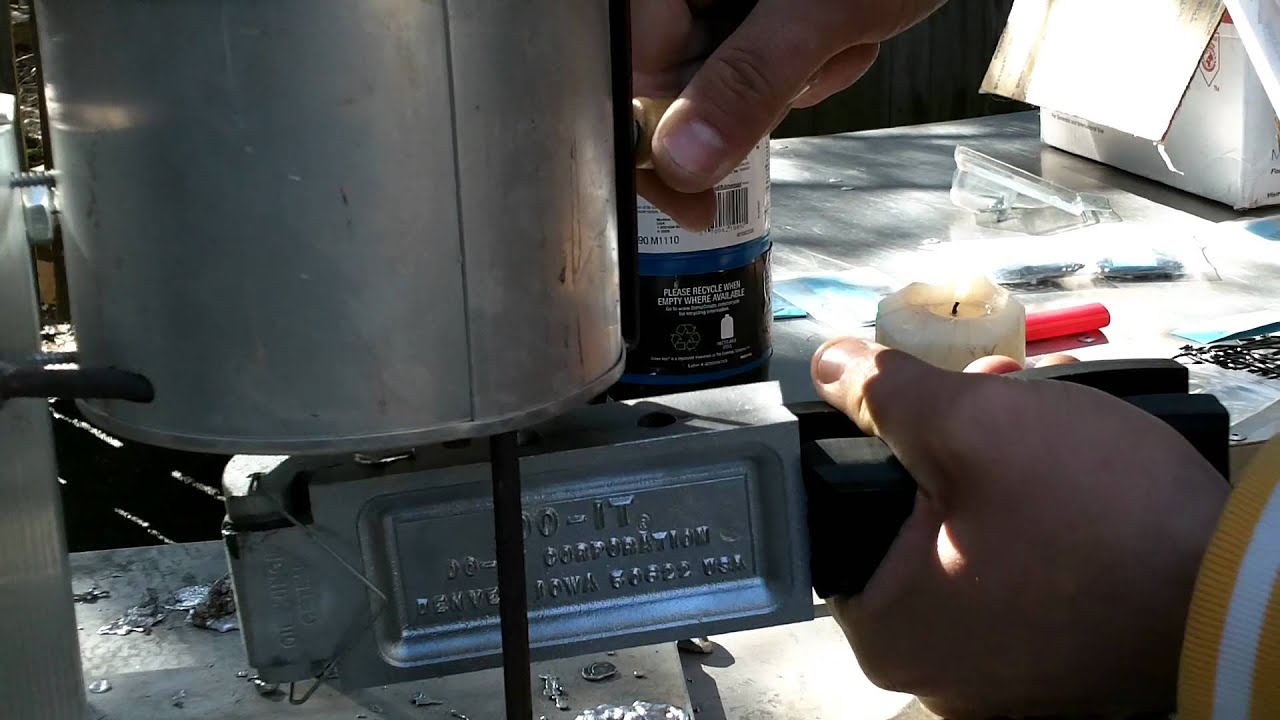 Jig Pouring - YouTube