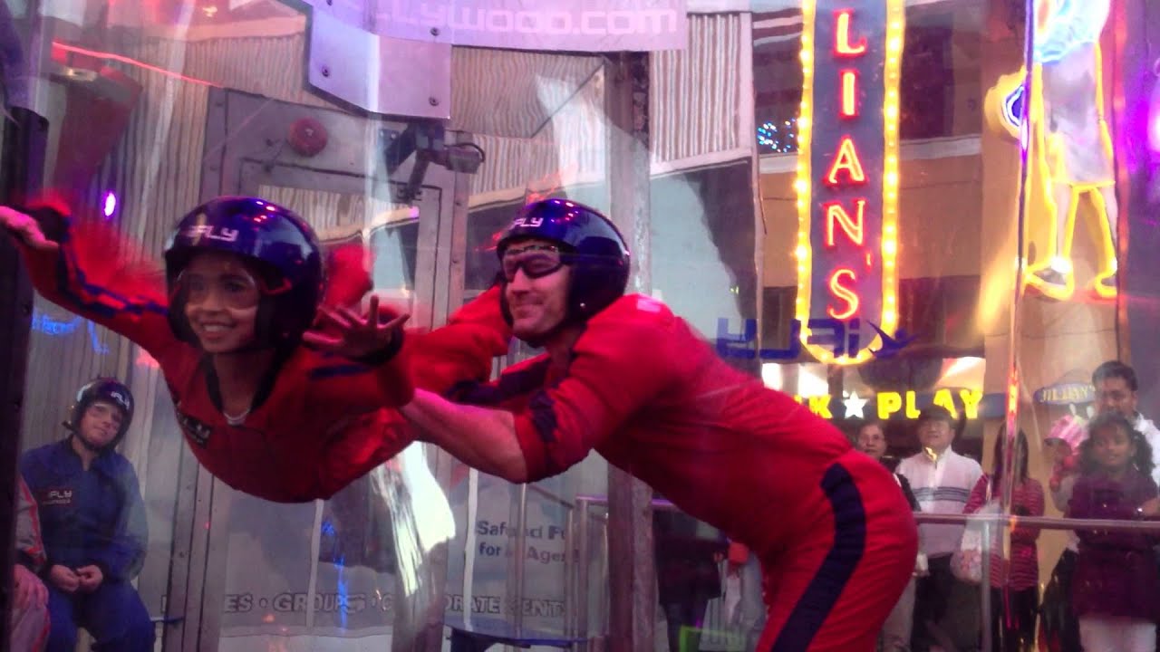 Indoor Skydiving iFly Universal Studios California - YouTube