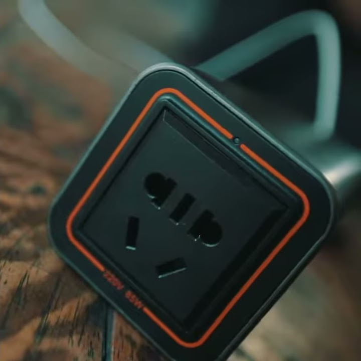 Портативный аккумулятор с розеткой ( Power Bank) - YouTube