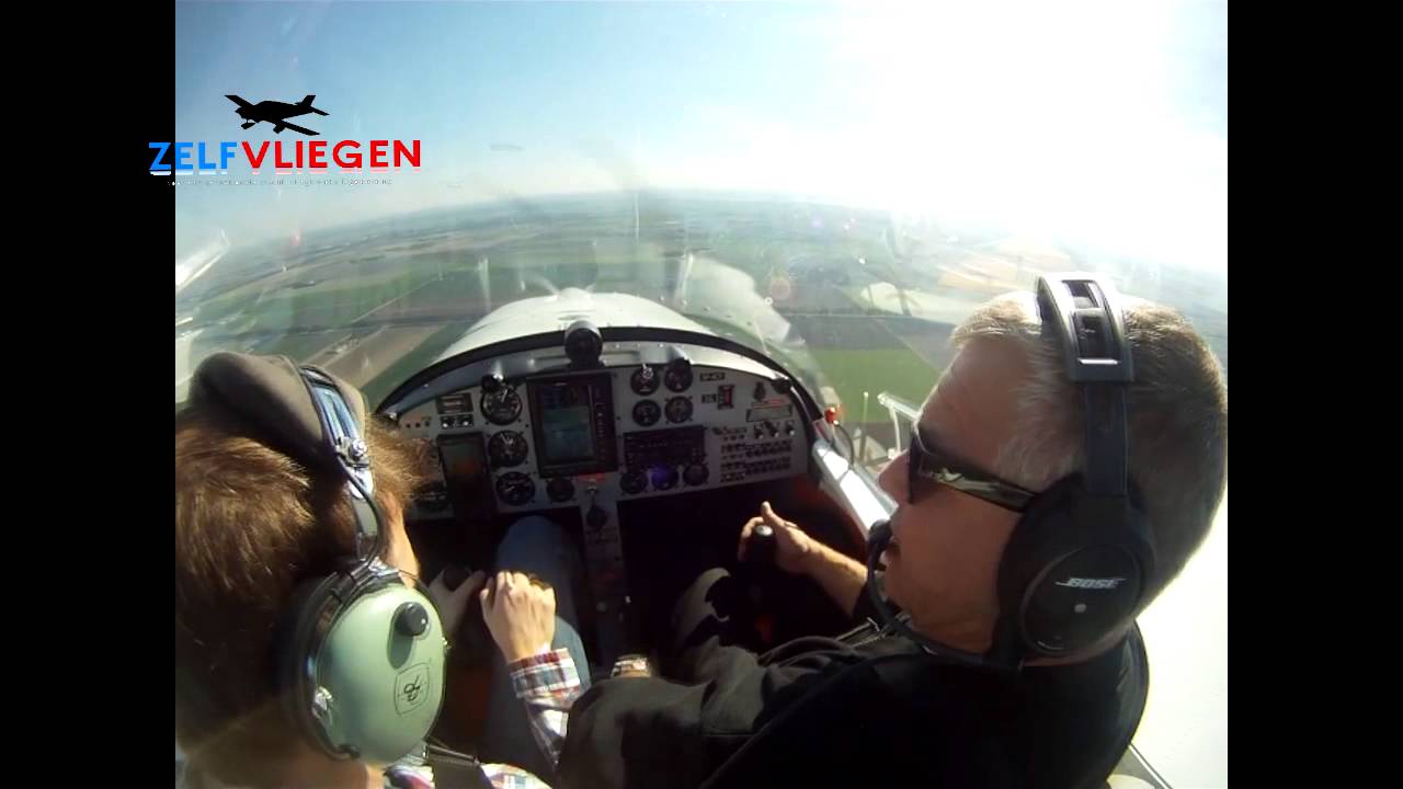 Zelf Vliegen Lelystad Vlucht #01 - YouTube