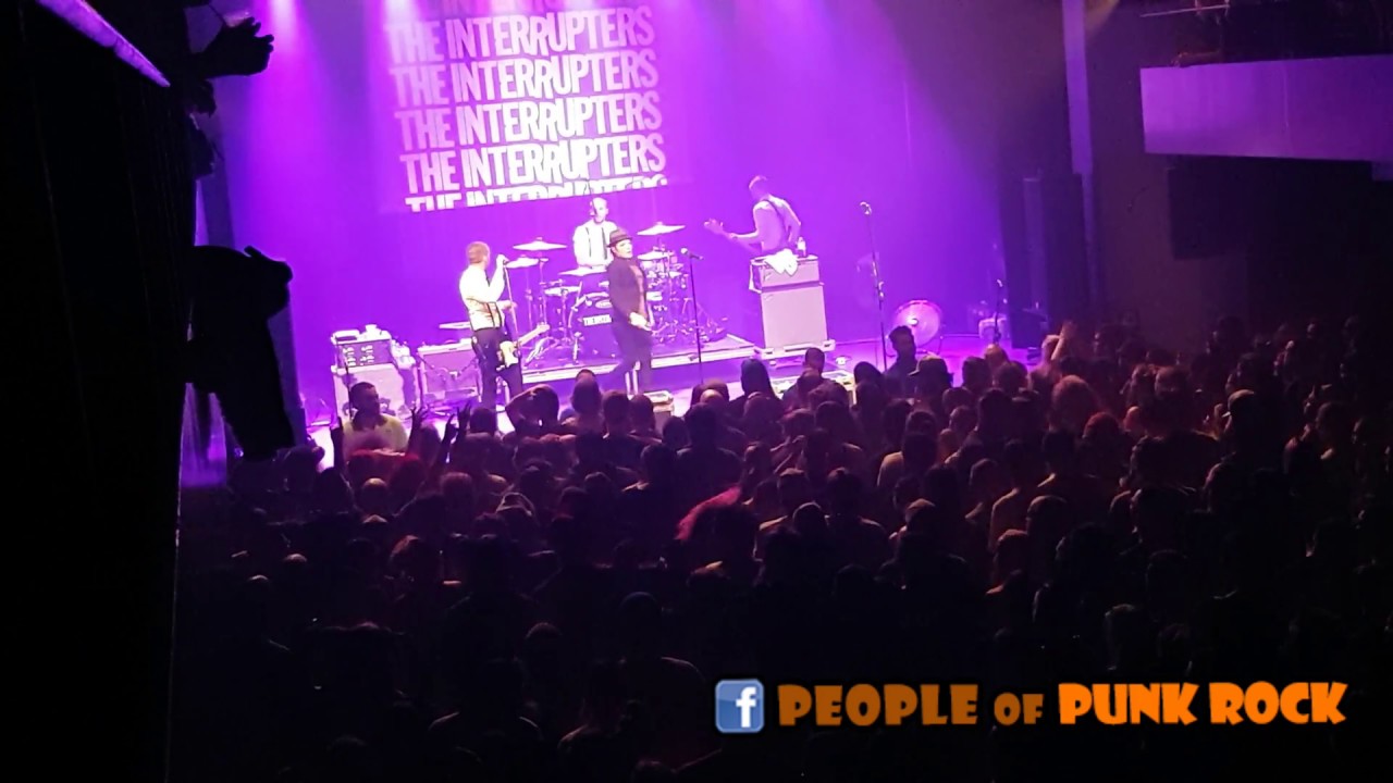 THE INTERRUPTERS - Band presentation [4K] @ Club Soda, Montréal - 2017 ...
