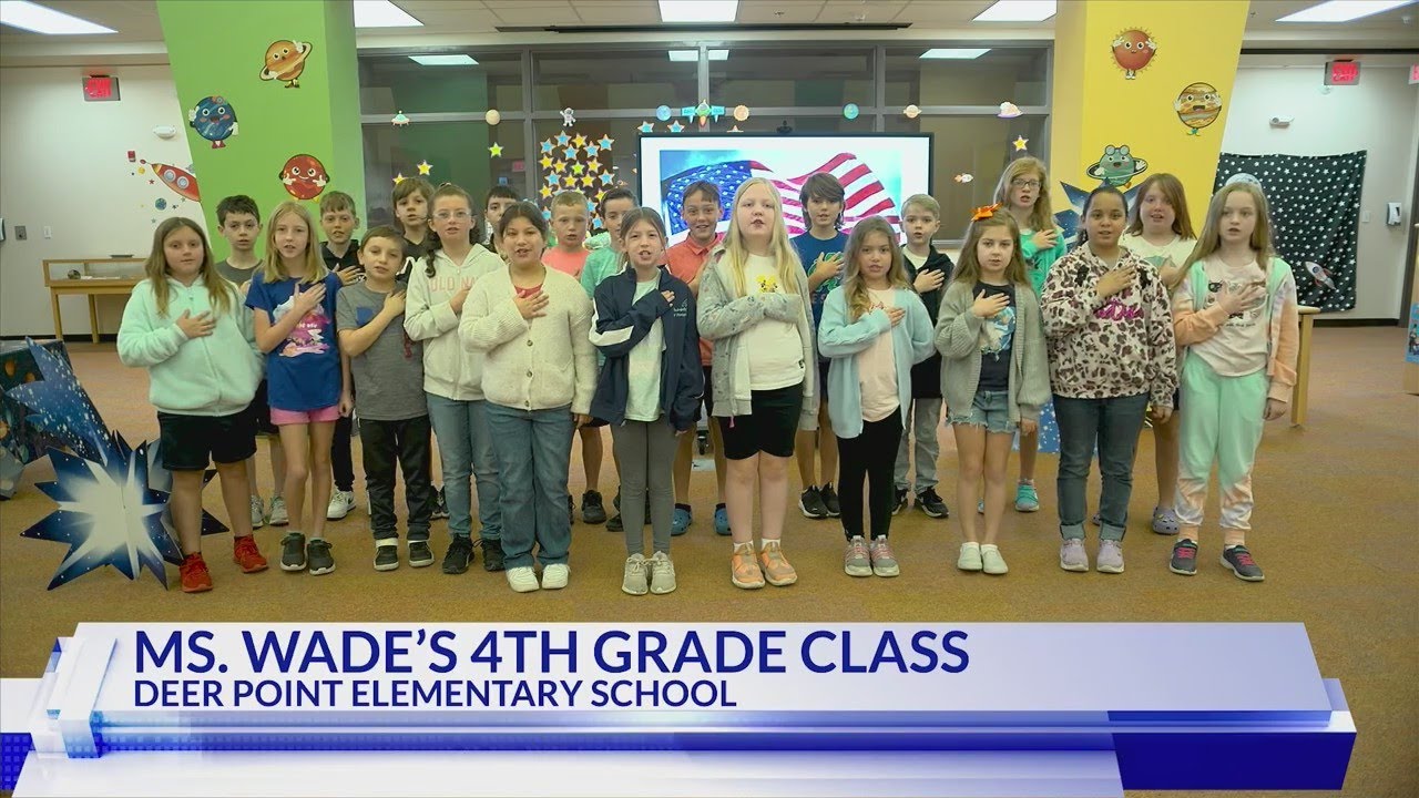The Daily Pledge: Ms. Wade's 4th Grade Class - YouTube