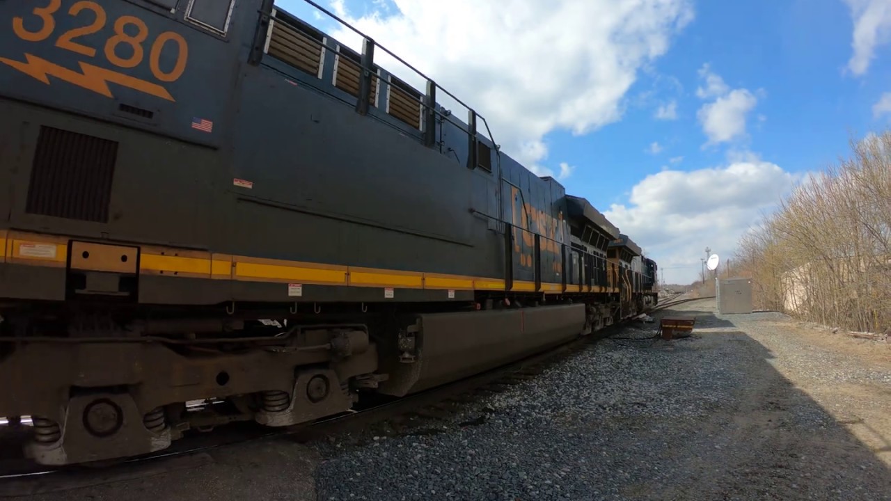 CSX Engine 3381 & CSX 3280 in Plymouth, Michigan - GoPro Hero 7 Black ...