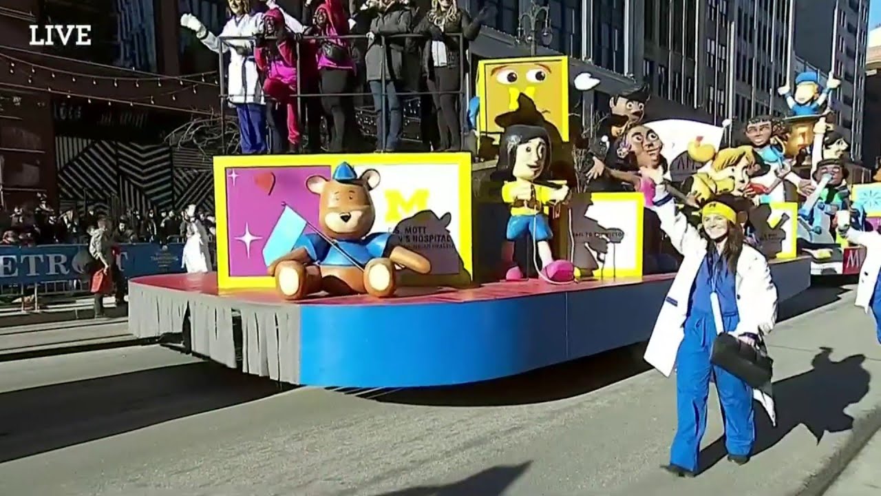 University of Michigan unveils new Children's Hospital float at 2022 ...