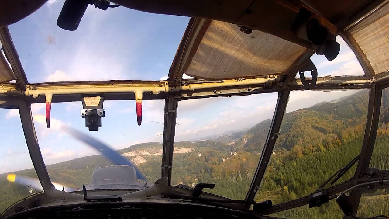 AN2 a Petr Ryšavý 14.10.2012 - YouTube