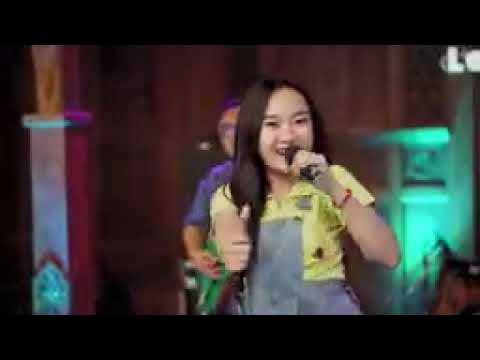 Diva Hani - Pengadilan Cinta (Official Live Lembayung Music) _ Untuk Apa ee oo ee oo - YouTube