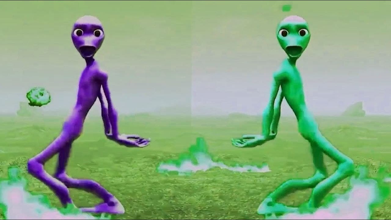 Green alien dance/ Funny Alien video Dance/ Green alien dance/Comedy ...