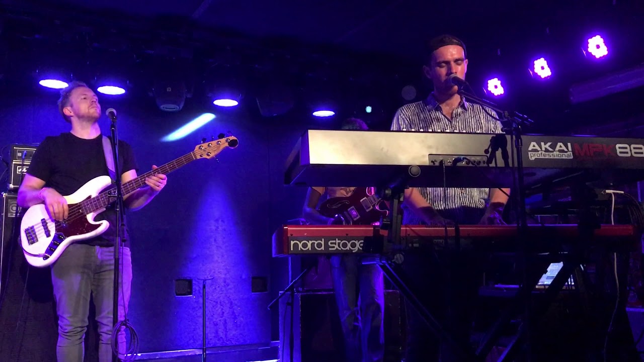 Jordan Rakei | Nerve | Mercury Lounge NYC | Live | 9.16.17 - YouTube