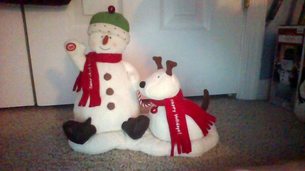 What happens if you take the batteries out of the dog - Hallmark ...