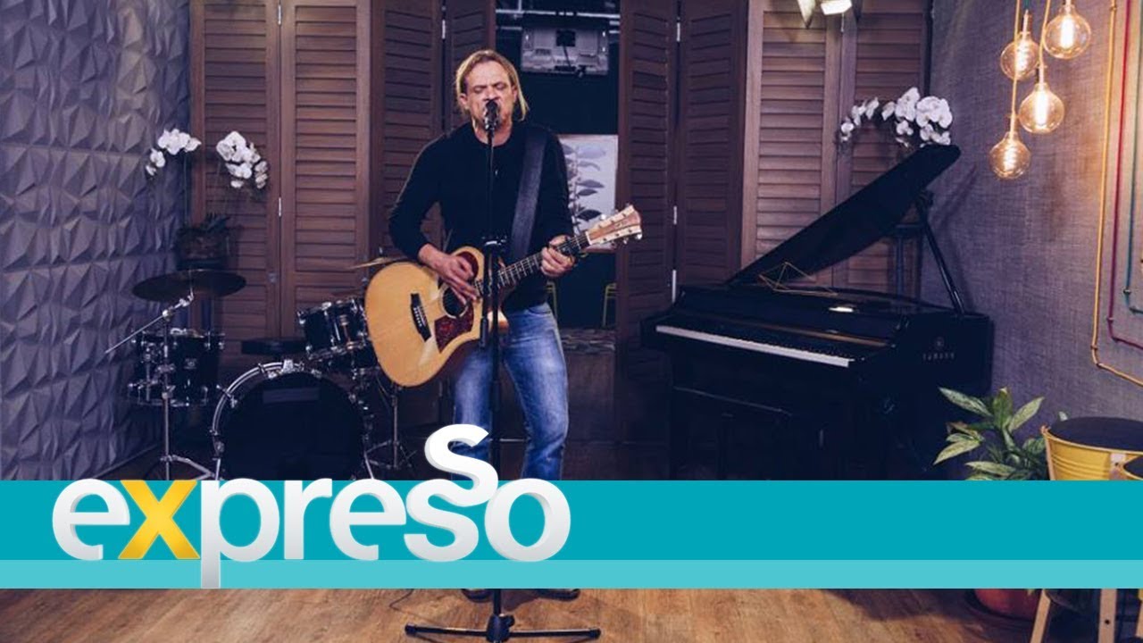 Jan Blohm performs "Sondagaand" - YouTube