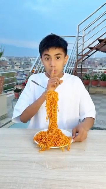 Sigma Boy Magic Trick 🤣🤣 | Mom & Son #shorts #funny #viral - YouTube