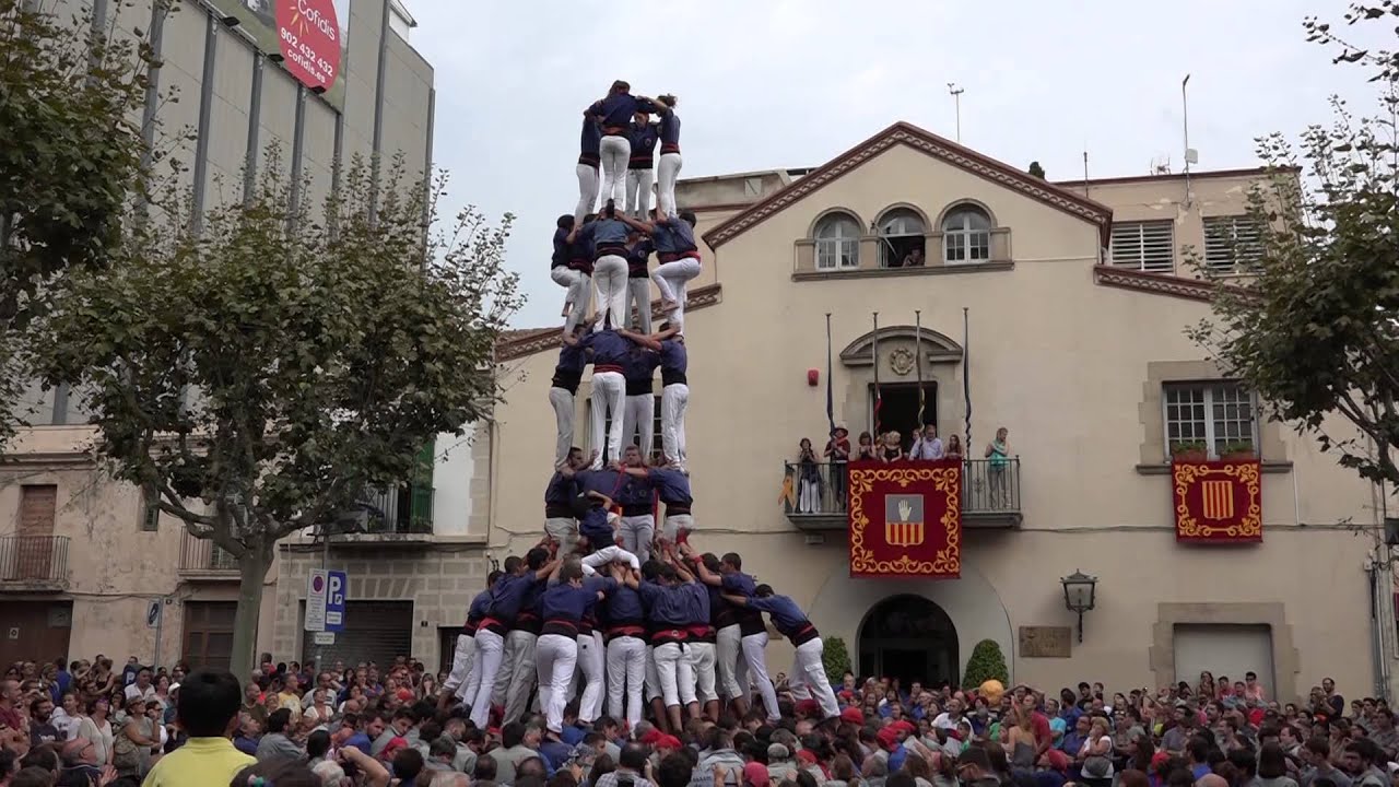 2014-09-21. Capgrossos de Mataró, 4 de 9f, Esplugues - YouTube