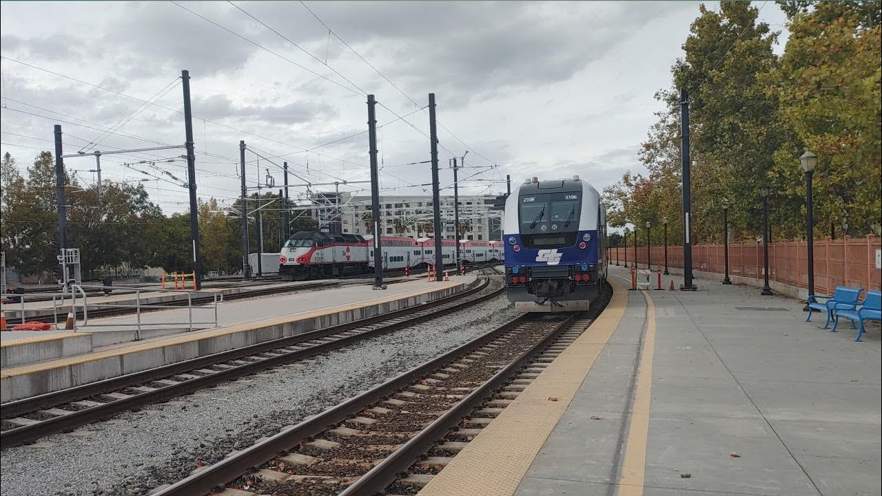 (Live Stream) Railfanning on Metra BNSF Train Simulator [Roblox] - YouTube