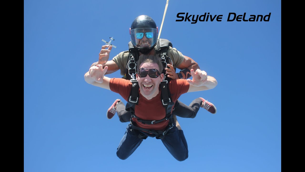 Mark goes Skydiving! - YouTube
