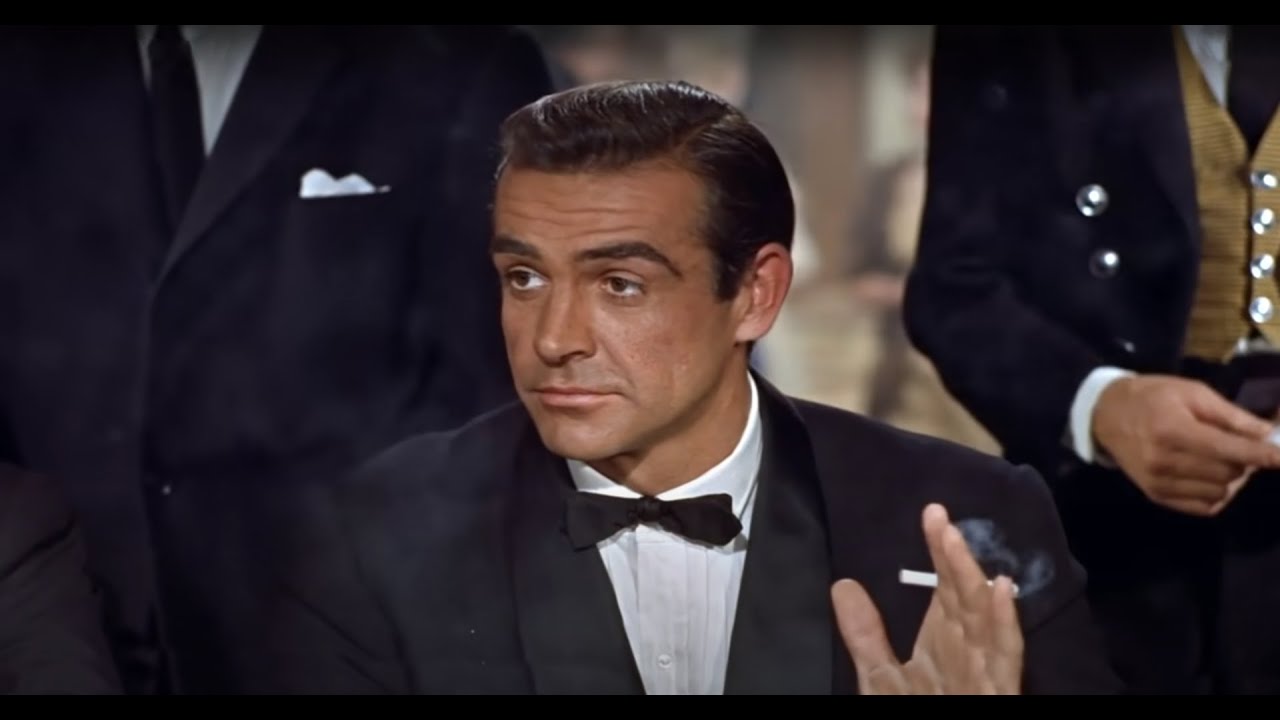 James Bond Opening Scene - YouTube