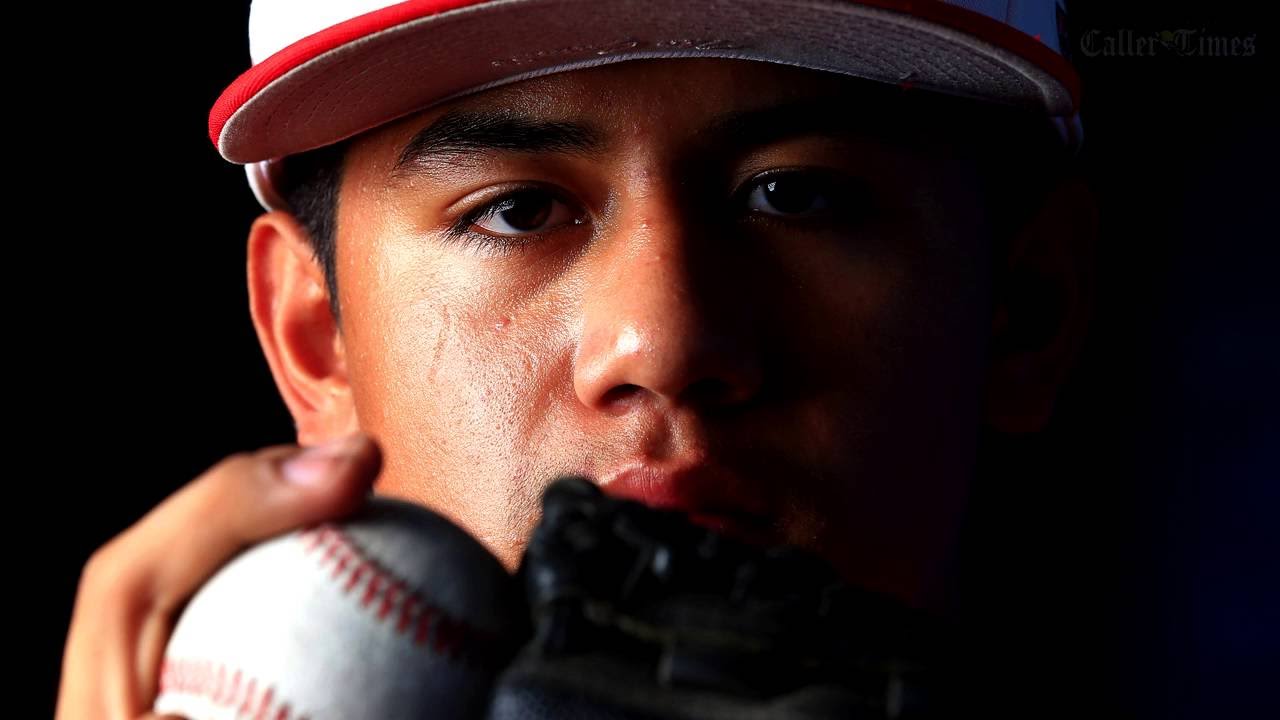 All-South Texas Newcomer: Robstown's Florencio Serrano - YouTube