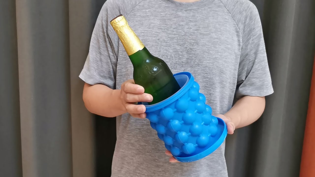 The Freezy Cup Cylindrical Silicone Ice Bucket Review - New 2 in 1 3D ...
