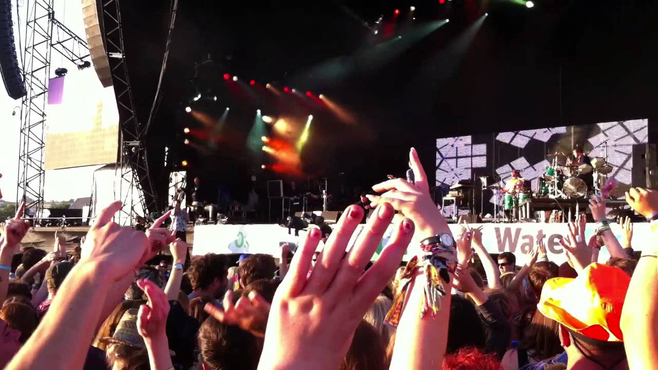 Friendly Fires - Paris - Glastonbury 2011 - YouTube