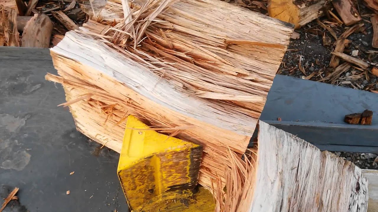 Bullmax Log splitter Rapid Fire - YouTube