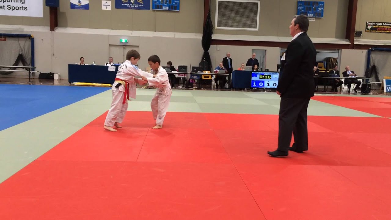 Alex fight 1 - World Judo Day 2014 - YouTube