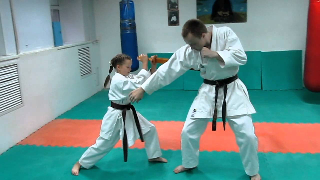 DrobyshevskyKarateSystem:BASSAI DAI-Bunkai Kumite-12-Tsukami Uke-Sword ...