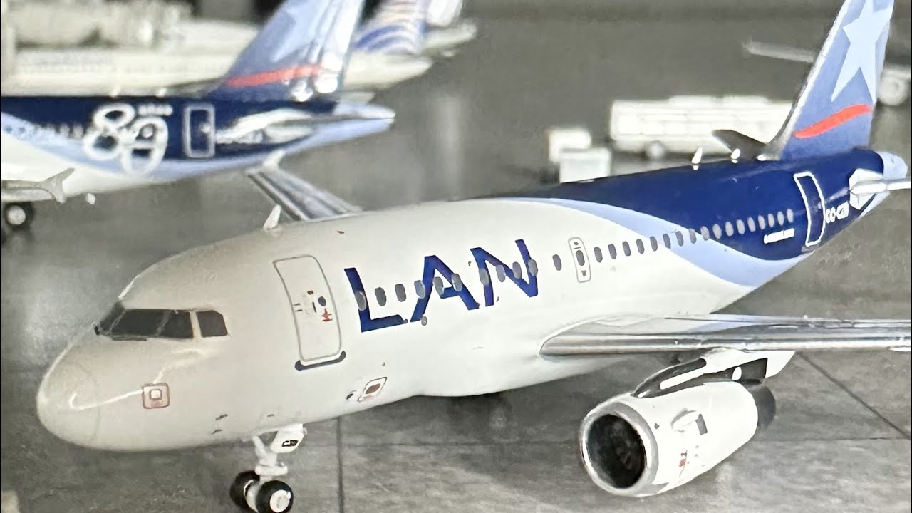 Aviones a escala 1:400 | LAN Airlines Airbus A-318 | Revisión #6 - YouTube