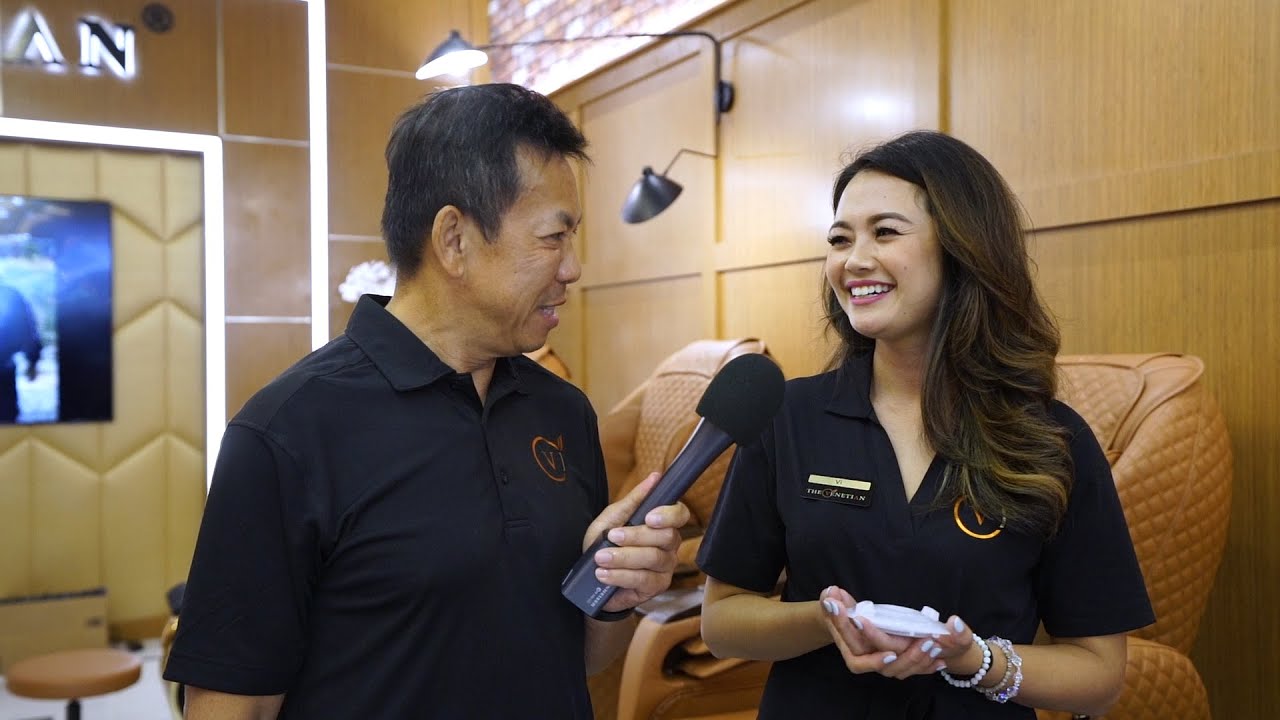 GLTV 125 - Singer Ngoc Anh Vi Tries The OneJet (English) - YouTube