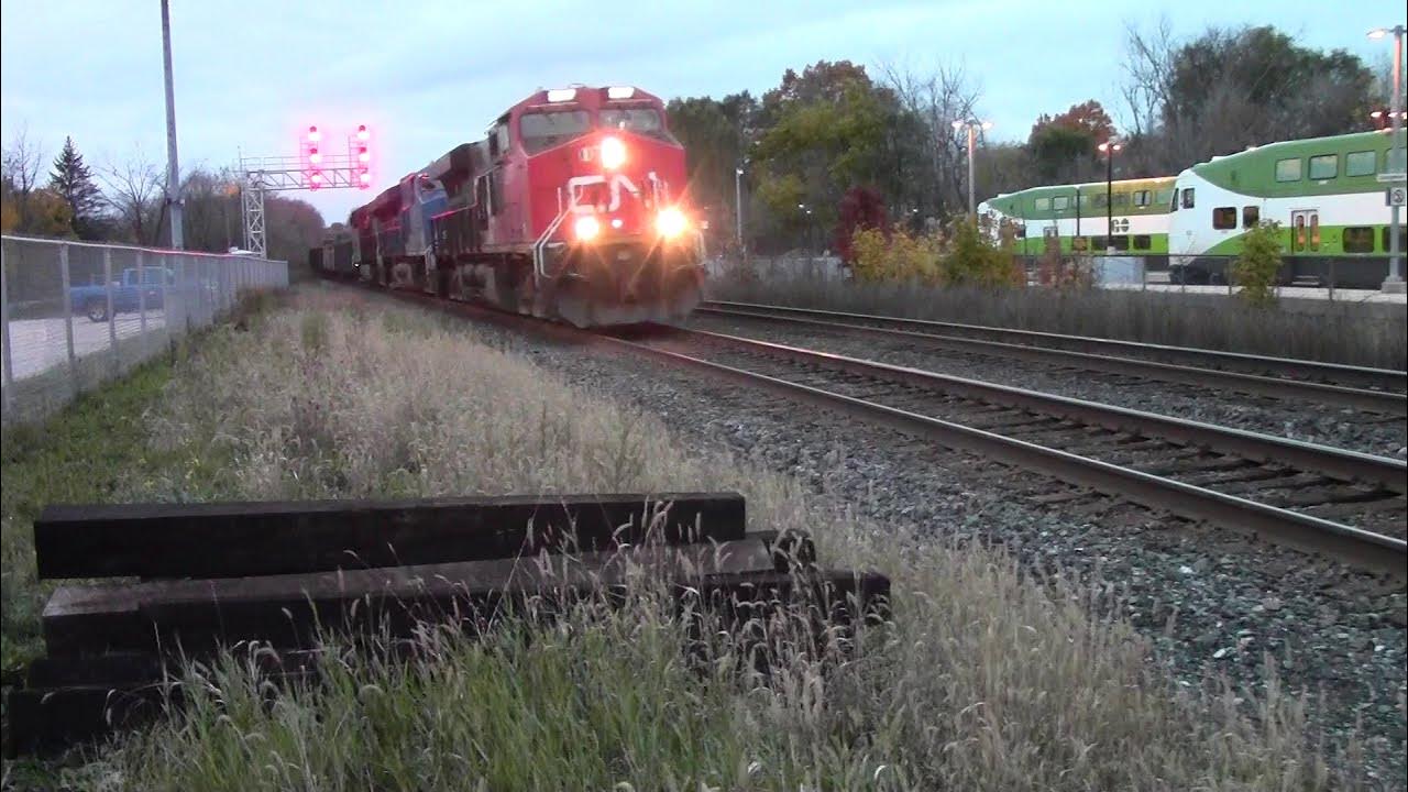 CN 422 CN 2817 GECX 2043 CN 2828 At Georgetown Ontario November 18 2018 - YouTube