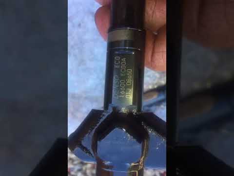Injector problems nissan navara pathfinder - YouTube