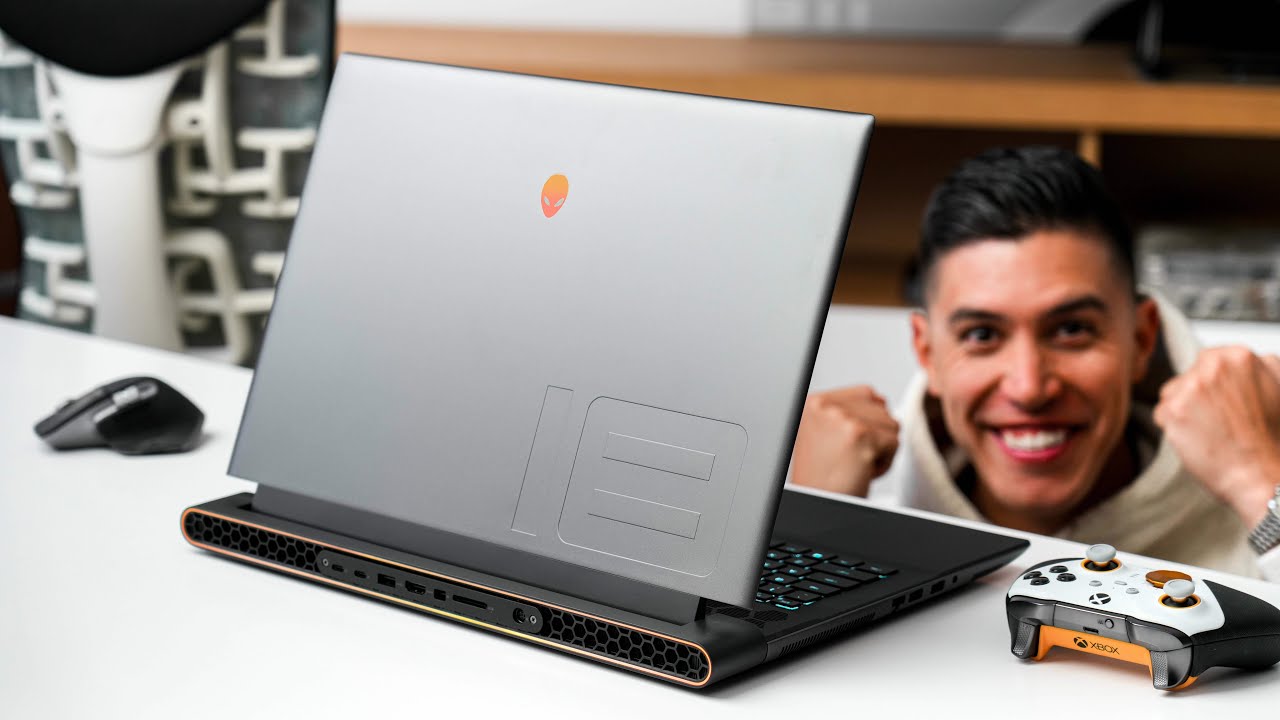 The Best MASSIVE 18" Gaming Laptop – Alienware m18 RX 7900M - YouTube
