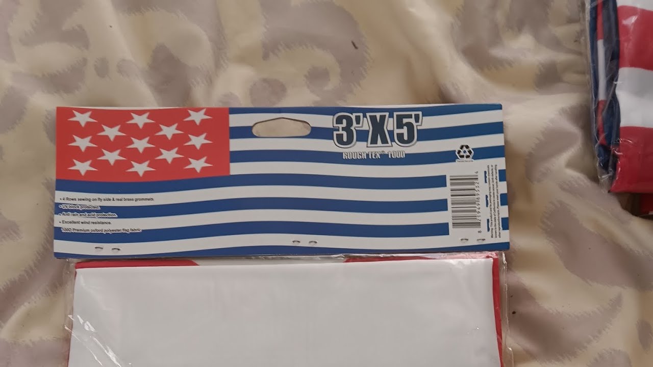 Fort Mercer Flag Unboxing - YouTube