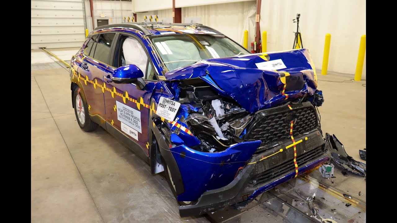 Toyota Corolla Cross (2022) Crash Tests [ALL] - YouTube