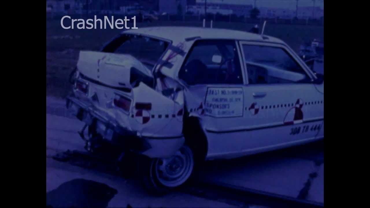 Toyota Corolla | 1979 | Rear Crash Test by NHTSA | CrashNet1 - YouTube