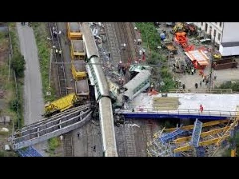 Nehoda - Studénka 2008(pád mostu) - 10 LET - YouTube