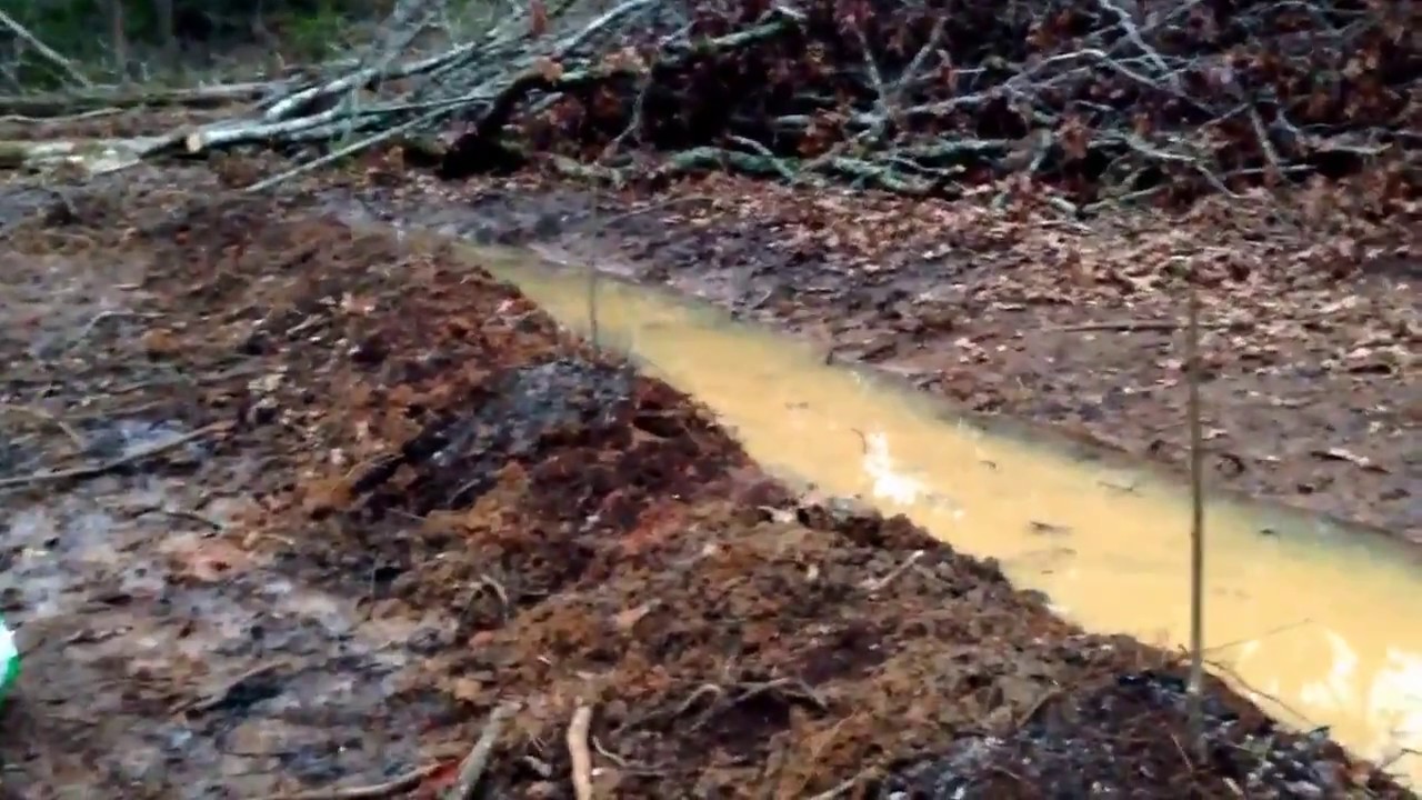 Mini Hand Dug Swale - Part 2 - Permaculture Swale - YouTube