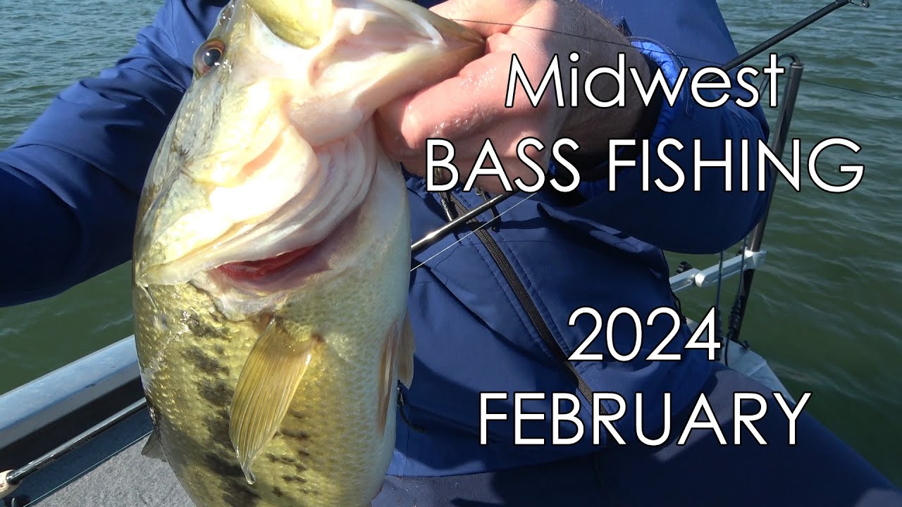 2024 Midwest Bass Fishing on a public Illinois lake in February. Ice ...