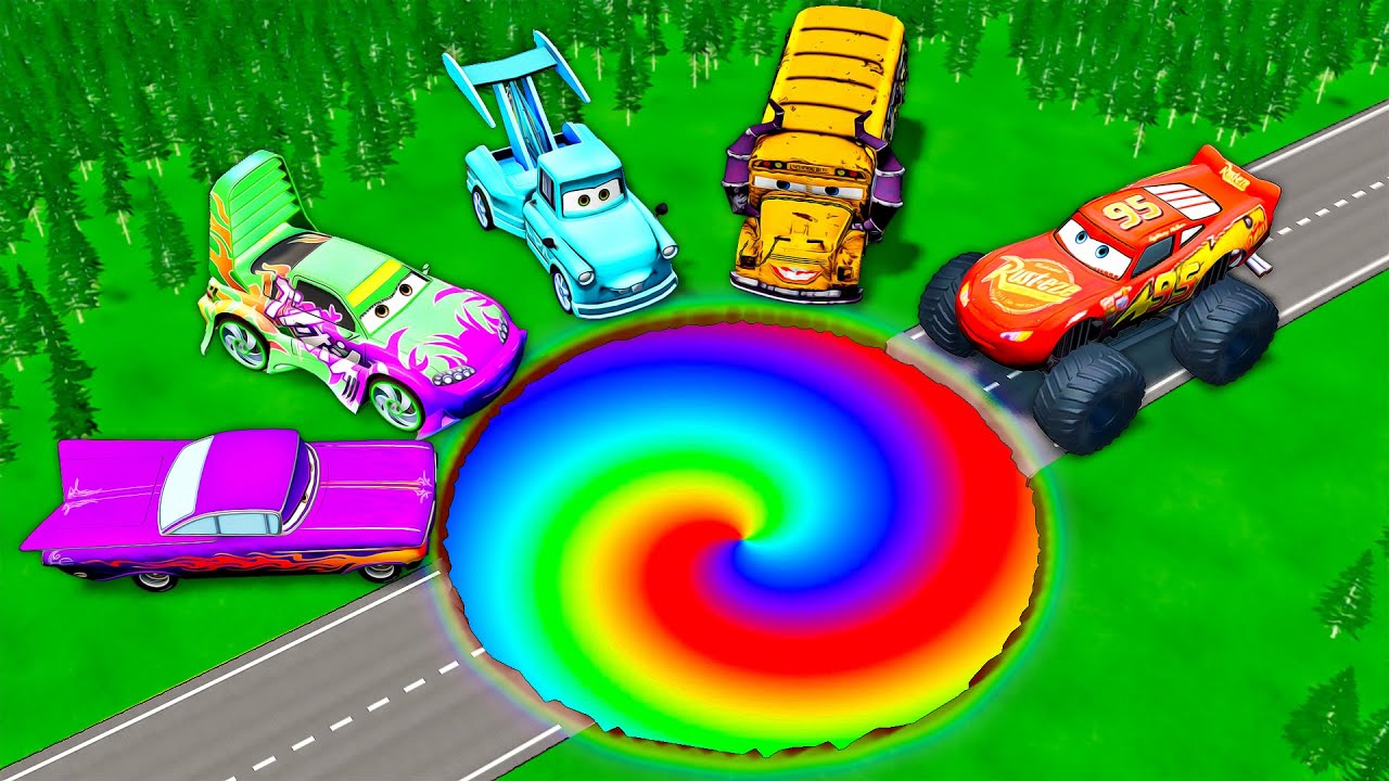 Giant Spinning Rainbow Pit Vs Lightning McQueen And Huge & Tiny PIXAR ...
